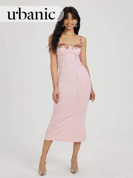 Embroidered Bodycon Dress丨Urbanic | Most Favourite